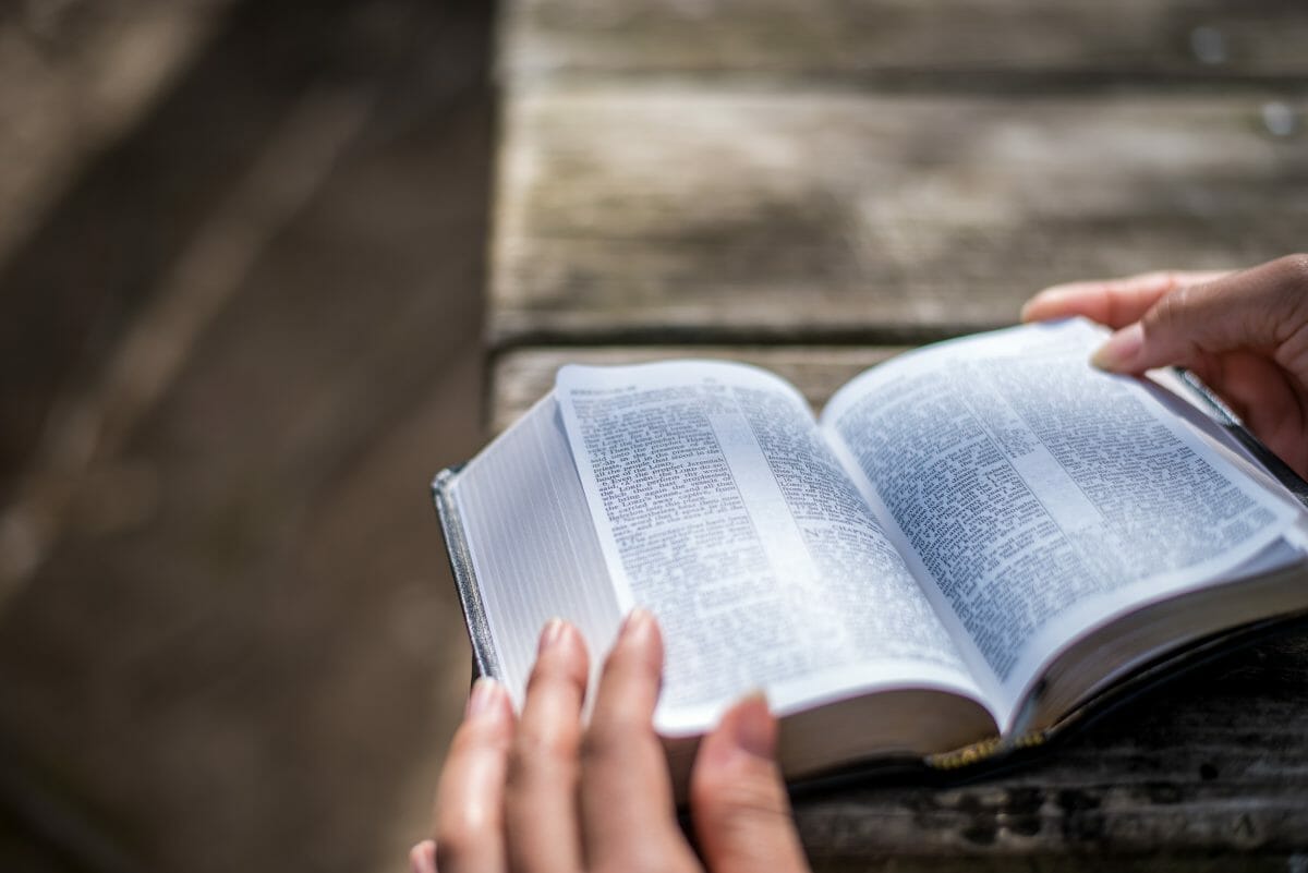 Bible Reading – Charlestown Road church of Christ